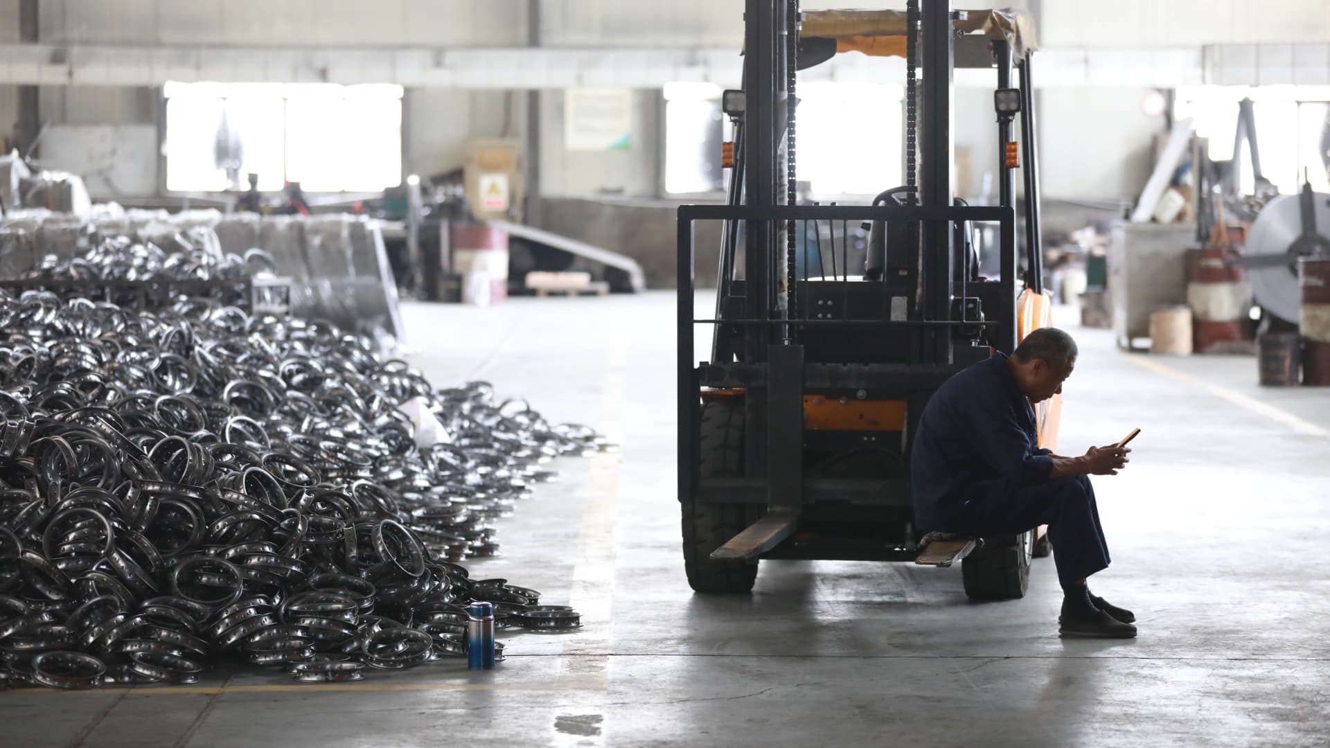 The Global Supply Chain Shuffle: How Tariffs Shift Corporate Strategies