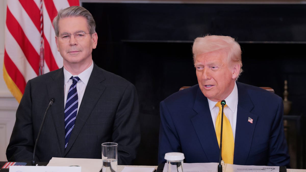 Trump Hints at New Tariff Strategy for China: What’s at Stake?